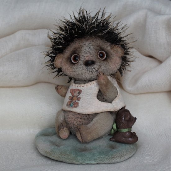 Hedgehog Mitya by Alina Tcyganova - Bear Pile