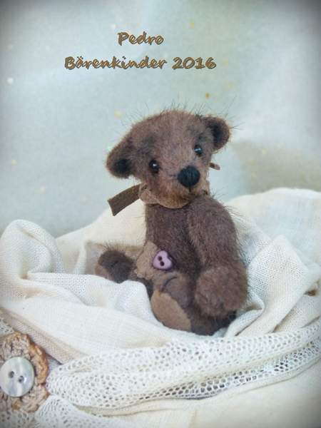 Pedro by Bärenkinder - Bear Pile