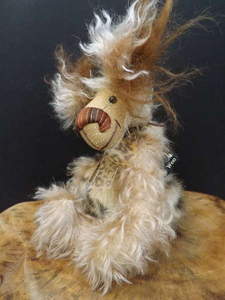 Huggy' by Wee Beary Tails - Rachel Rolfe - Bear Pile