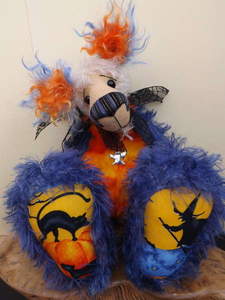 Midnight Pumpkin' Free Delivery by Wee Beary Tails - Rachel Rolfe ...