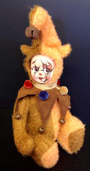 Jessie the jester bear by Jo bears - Bear Pile