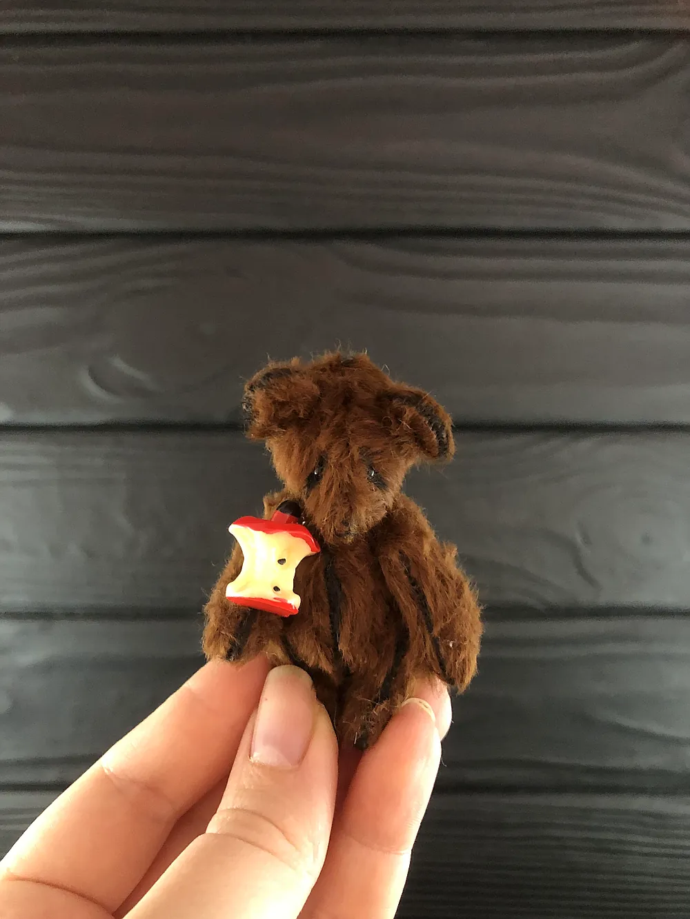 Cedric miniature teddy bear by Chessbear - Bear Pile
