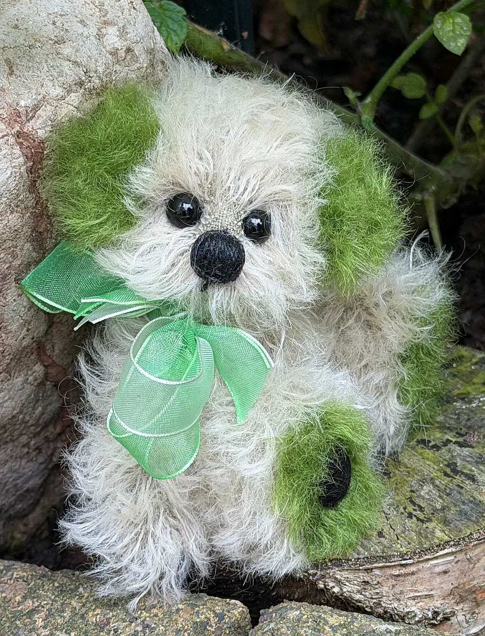 Cauli by Kay Holroyd - Bear Pile
