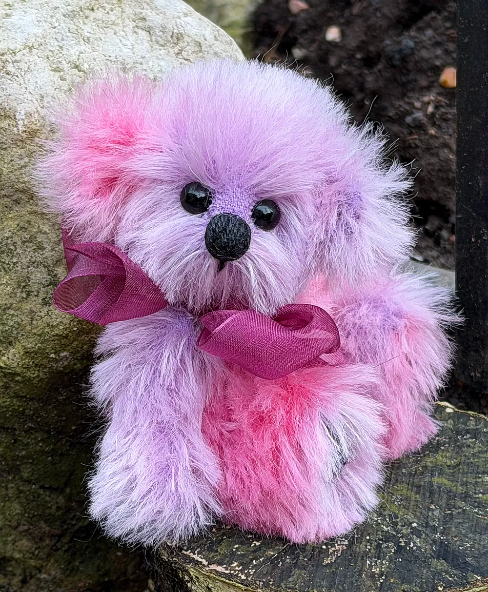 Pip by Kay Holroyd - Bear Pile