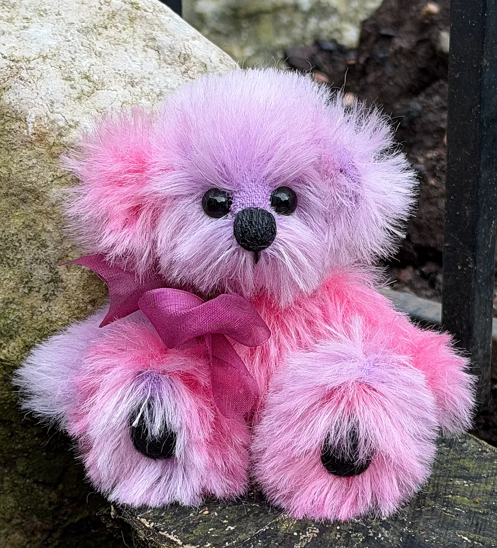 Pip by Kay Holroyd - Bear Pile