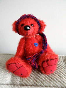 Ruby by Gyll's Bears - Bear Pile