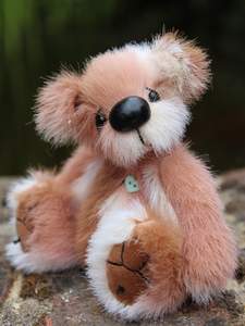 Scruff by Hyfolk - Bear Pile