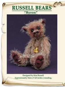 Murphy by Russell Bears - Kim Russell - Bear Pile