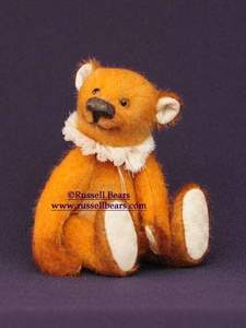 Alastair by Russell Bears - Kim Russell - Bear Pile