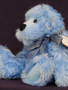 Diago by Russell Bears - Kim Russell - Bear Pile