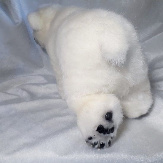 Archie the polar bear by I - Bear Pile