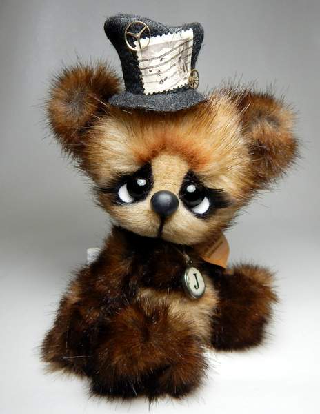 Jake by Michelle Nunnery - Bear Pile