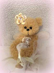 Betsy by Shaz Bears - Bear Pile