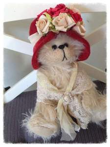 Scarlet by Shaz bears - Bear Pile