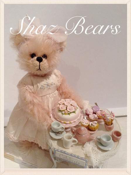 Party time by Shaz Bears - Bear Pile