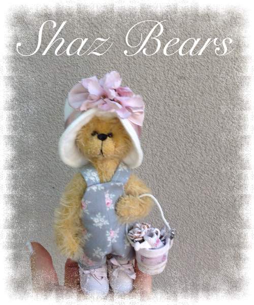 Betty by Shaz Bears - Bear Pile