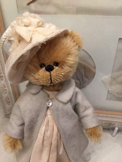 Poppy by Shaz Bears - Bear Pile