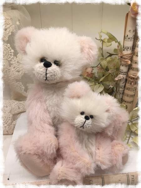 Powder and Puff by Shaz Bears - Bear Pile