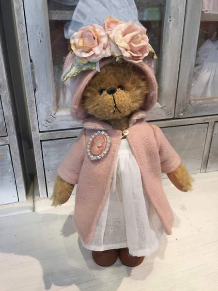 Heather by Shaz bears - Bear Pile