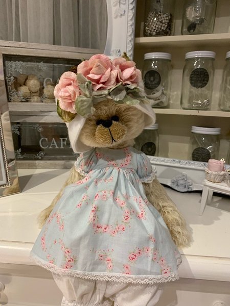 Julie Rose by Shaz Bears - Bear Pile