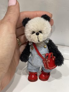 Whiskers by Shaz bears - Bear Pile