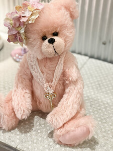 Prue by Shaz Bears - Bear Pile