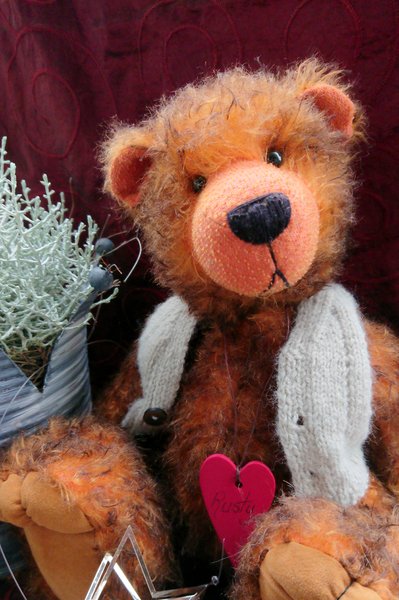 Rusty by huwibears - Bear Pile