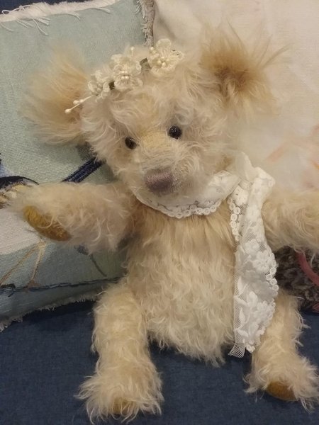 Matilda by Linda Carter - Bear Pile