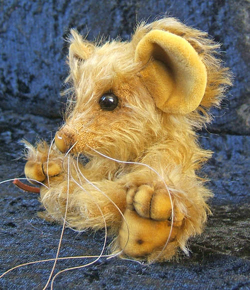 Bentley a traditional Mousebear by Bears Of Bath - Bear Pile
