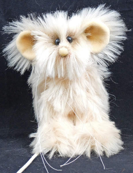 Peach Fizz a Traditional Mousebear by Bears of Bath - Bear Pile