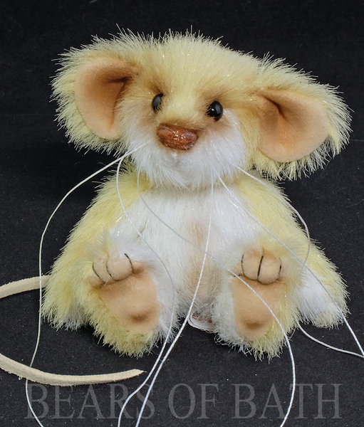 Banana a Miniature Mousebear by Bears of Bath - Bear Pile