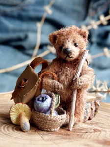 Rabbit Alex by Maria Rubtsova - Bear Pile