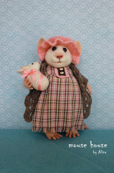 Mouse with a Little Baby Mouse by Alina Senechko - Bear Pile