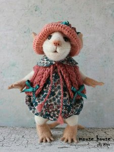 Mouse with a Little Baby Mouse by Alina Senechko - Bear Pile