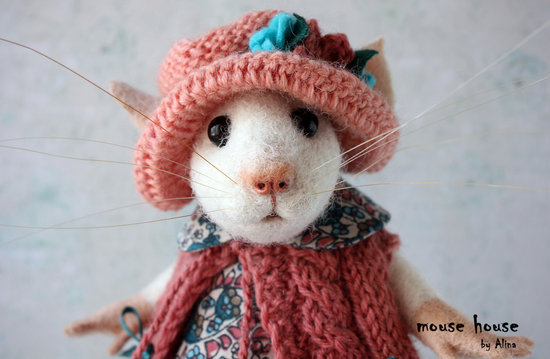 Mouse with a Little Baby Mouse by Alina Senechko - Bear Pile