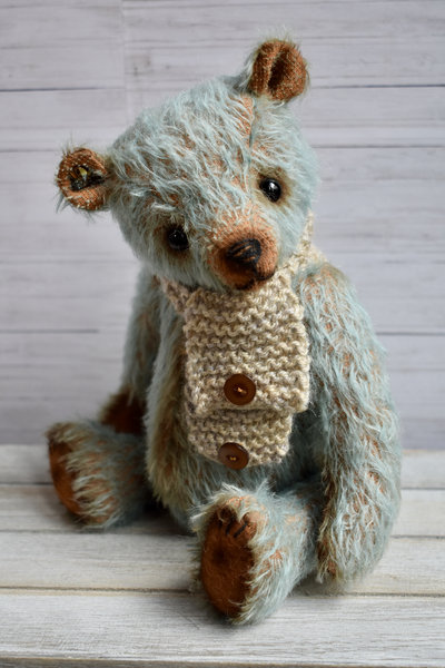 Dougie by Louisa Shaw - Butterfly Bears - Bear Pile