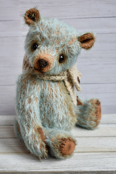 Dougie by Louisa Shaw - Butterfly Bears - Bear Pile