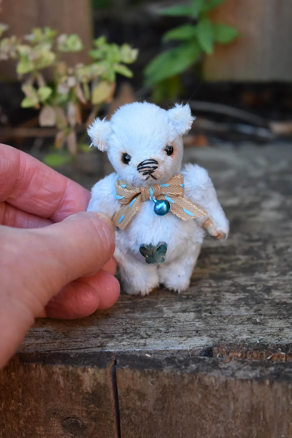 Charlie by Louisa Shaw - Butterfly Bears - Bear Pile
