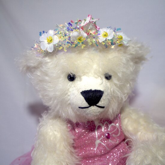 Trista by Nessa of Nessa Bears - Bear Pile