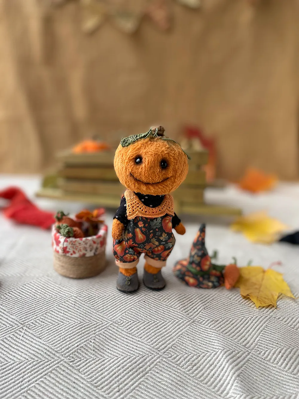 Pumpkin Hoo by Skirma GL - Bear Pile