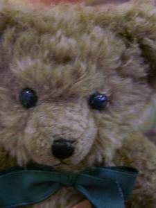 Annabear R. Rive by Robin Rive NewZealand - Bear Pile