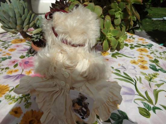 Cara by Jean and Jan Olsen - Bear Pile