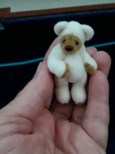 A Aloha HAWAII Bears & Friends - Artist Bears and Handmade Bears