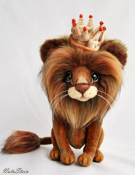 Lion Charlie by NataStein - Bear Pile