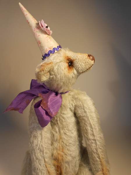 Elliot Bear by Samantha-jane Seeley - Bear Pile