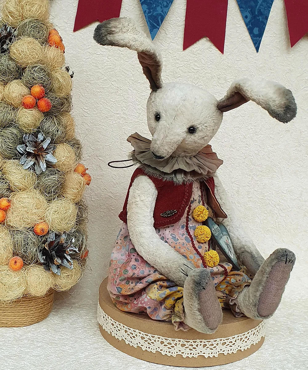 Julian by Oksana Minkova - Bear Pile