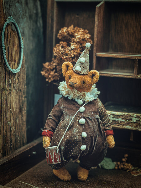 Cherry pie by Yana Taranenko - Bear Pile