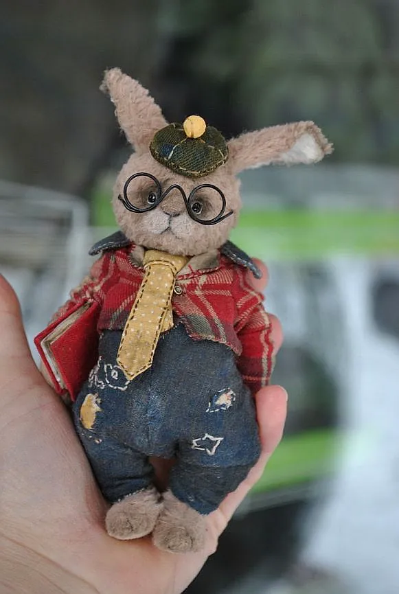 Hare by Дарья - Bear Pile