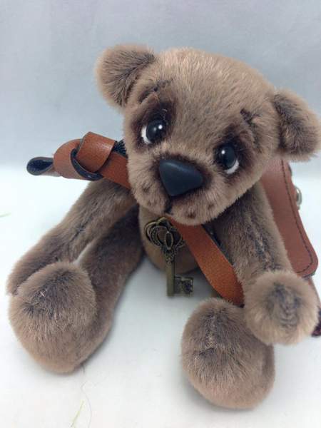 Chester by Cooper Bears - Bear Pile