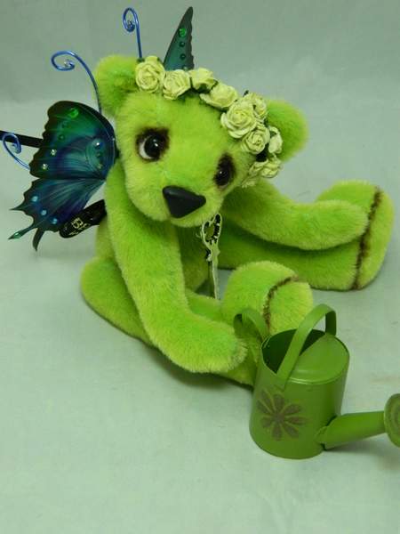 Ferny by Cooper Bears - Bear Pile